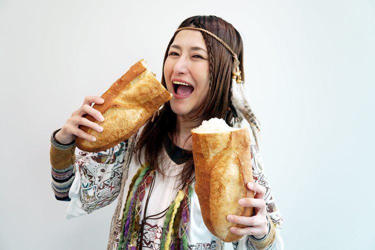 米5合分の重湯が主食 “大食い女王・アンジェラ佐藤”が極端に粗食なワケ｜テレ東プラス