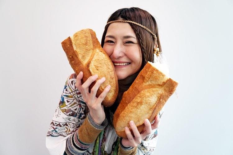 米5合分の重湯が主食 “大食い女王・アンジェラ佐藤”が極端に粗食なワケ｜テレ東プラス