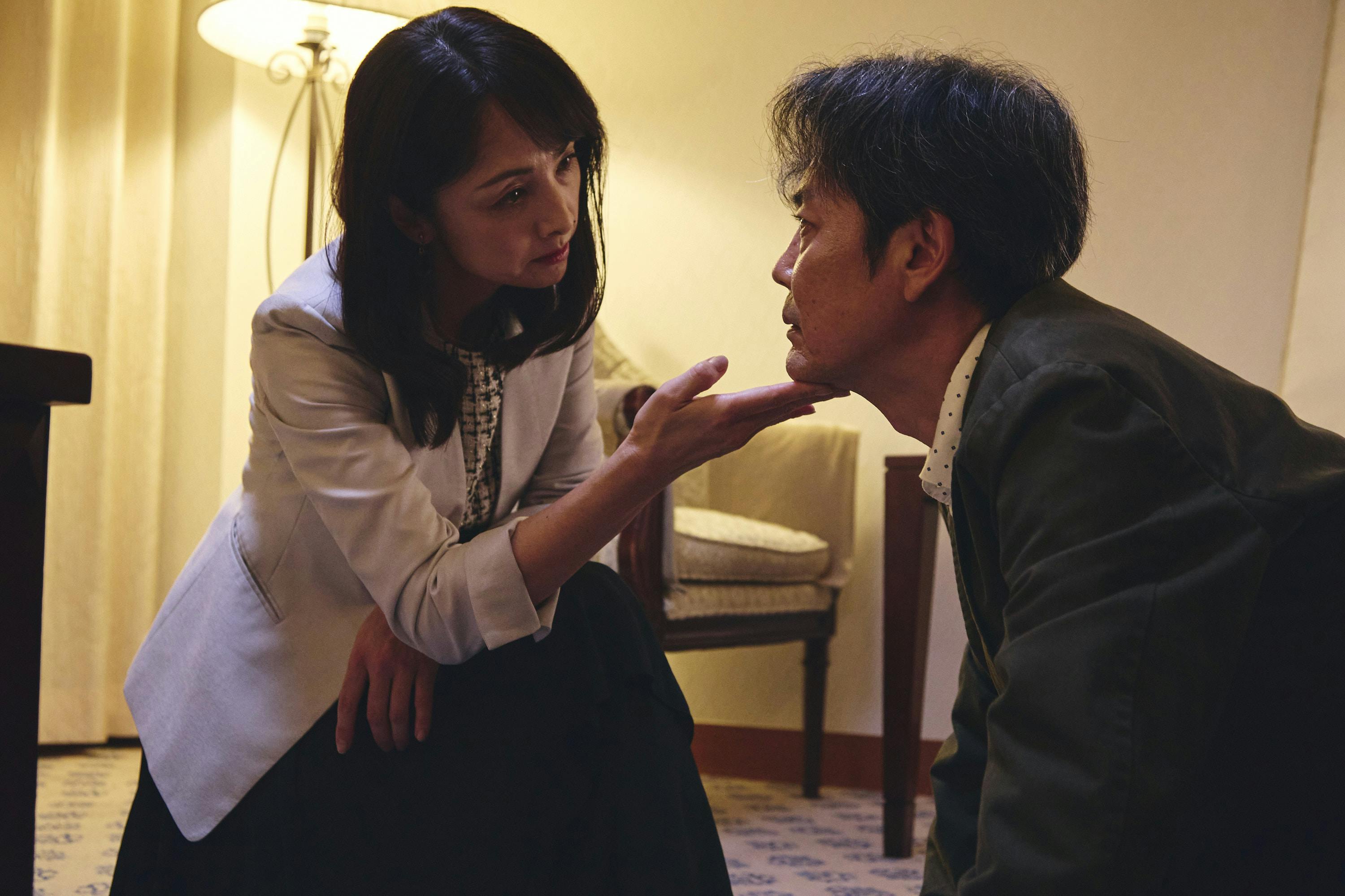 Qrosの女(テレ東、2024/11/25 23:06 OA)の番組情報ページ | テレ東・BSテレ東 7ch(公式)